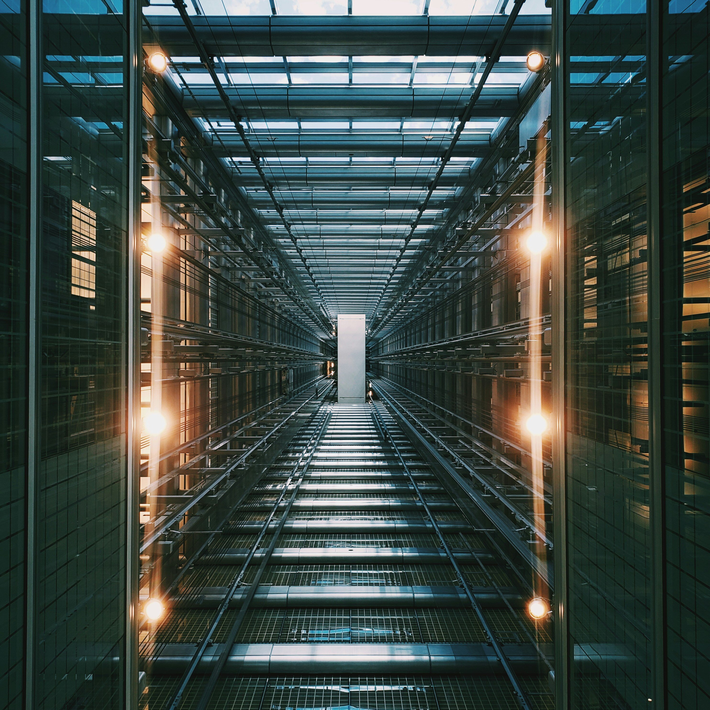 7 Types of Data Center Managed Services for Global Enterprises